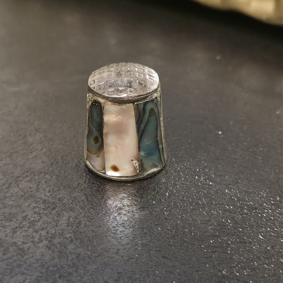 Accessories | Vtg Abalone Alpaca Mexico Silver Thimble With Shell Panel ...